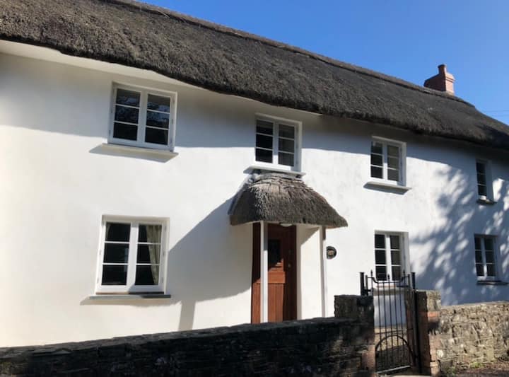 Westacombe Cottage Is A Grade Ii Listed Cottage - Barnstaple