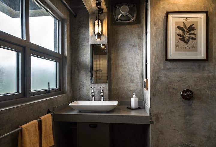 Chic Studio Room In Nerul And Infinity Pool - India