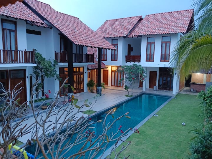 Elshape Holiday Villa - Masjid Tanah