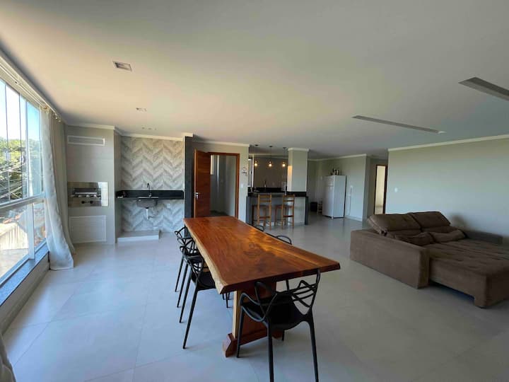 Apartamento Amplo 3 Qrts Iriri - Es - Itaoca