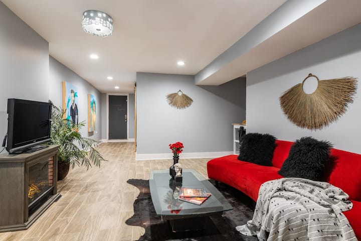 Private South Side Suite Near Hyde Park - Chicago