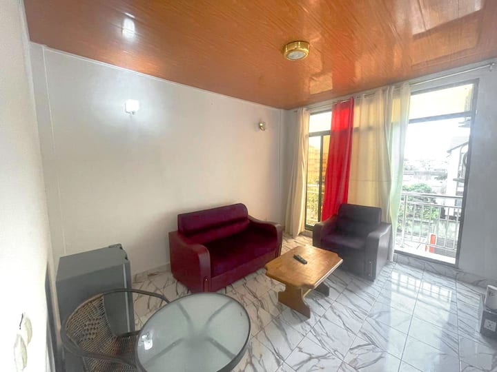 Appartement Confortable Du Troisième - Kinshasa