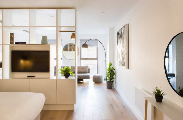 Westgate Apartments - Superior Super King Or Twin - Bath