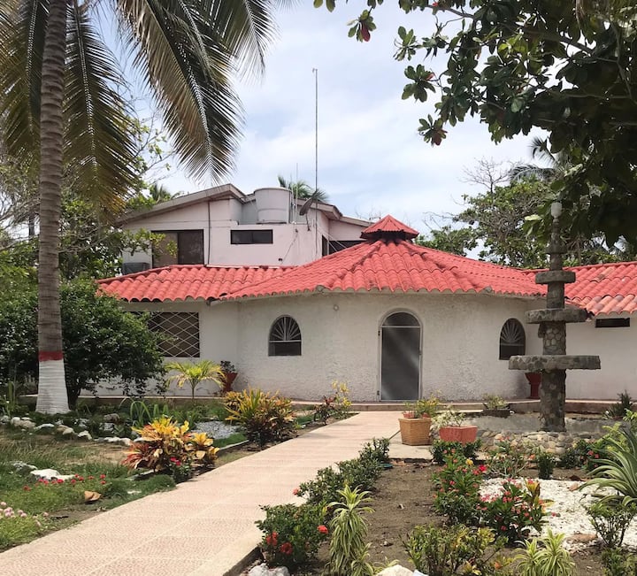 Villa Diana-linda Cabaña Frente Al Mar - Ciénaga