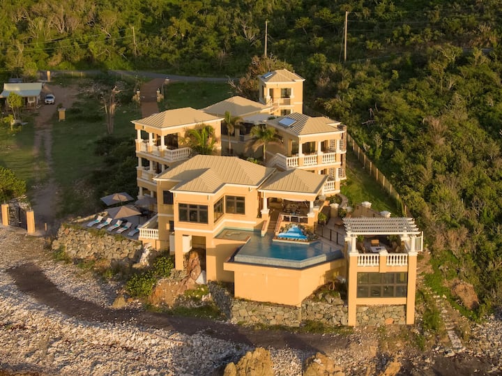 Spectacular Oceanfront 4 Bdrm Expansive Villa - U.S. Virgin Islands