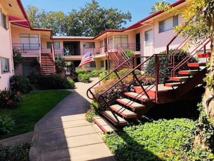 Cute Entire Condo. Hip Historic Downtown Santa Ana - オレンジ 郡