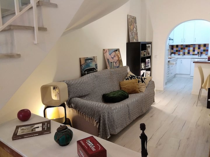 Casa Abá.  Baño Salón Cocina Privado.  Hab. Doble. - Almería