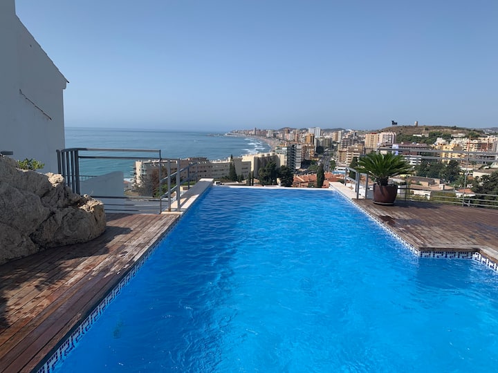 Cosy Townhouse With Great Views. - Fuengirola