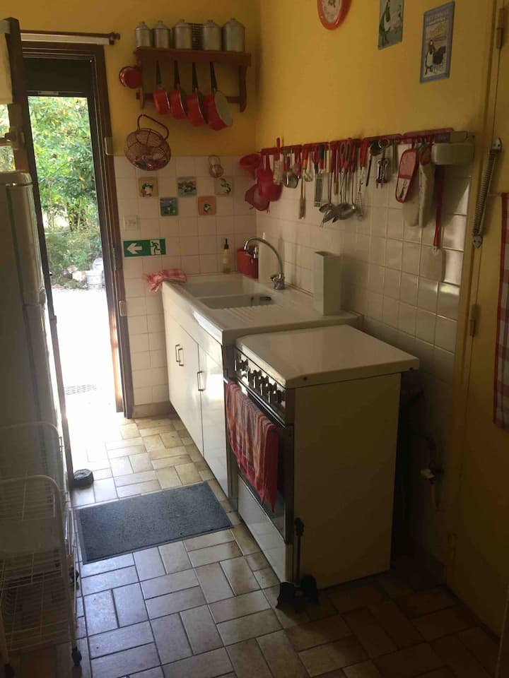 Chambre "Mésange" Dans Maison Calme Avec Jardin - Vierzon