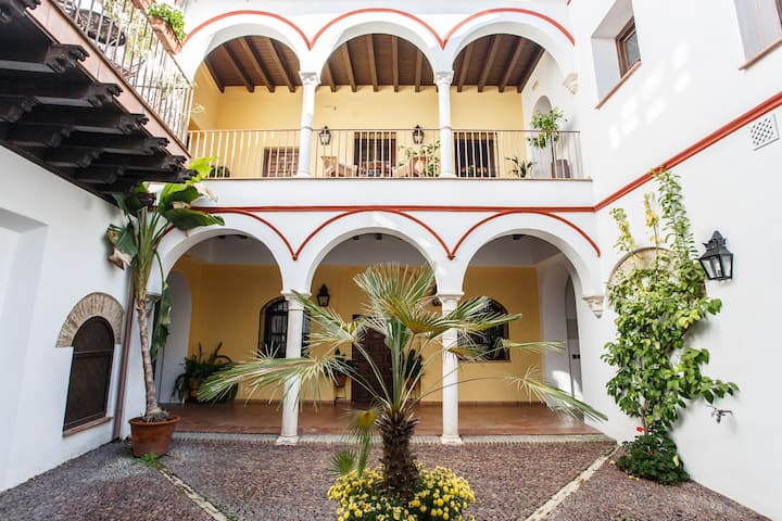 Duplex With Pool Close Mosque - Cordoue