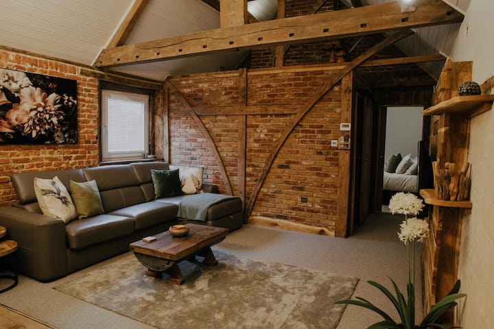 Urban Lofts - Worsey - Devizes