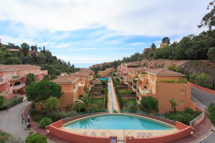 Penthouse Près De La Mer/forêt Avec Terrace Jardin - Saint-Raphaël