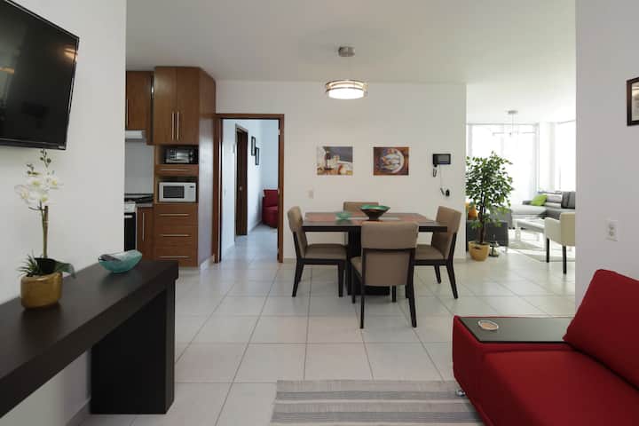 Departamento En Zona Tranquila Y De Restaurantes - Zapopan