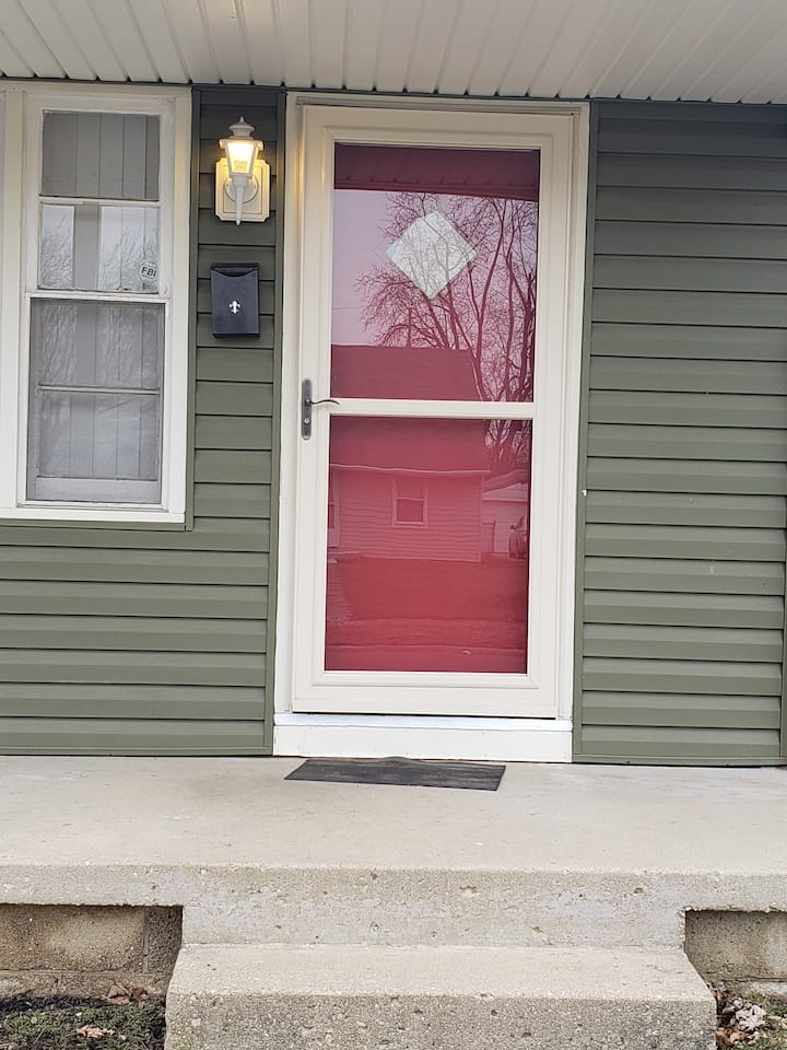 Cozy North Columbus 10 Min From Airport - 콜럼버스