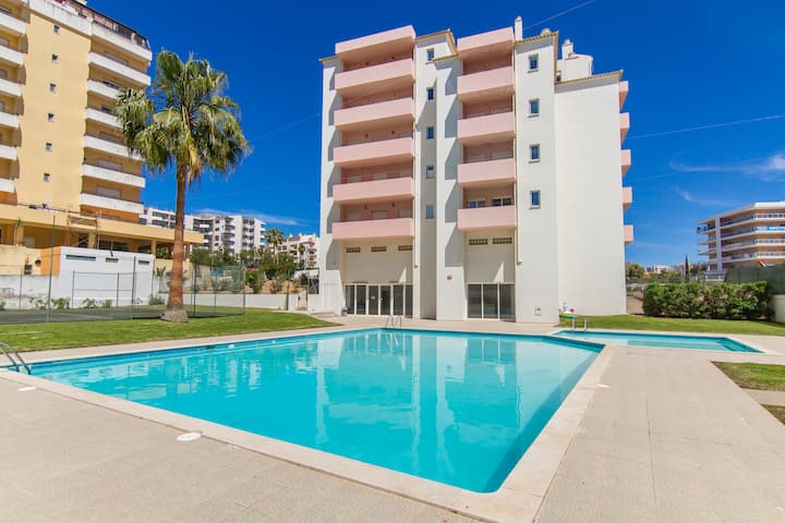 T2 - Piscina, Estacionamento, Praia Da Rocha - Portimão