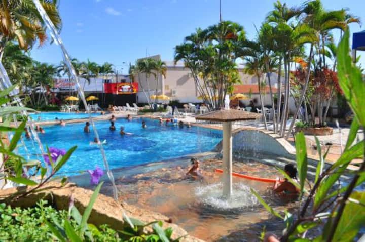 Flat Incrível Com  Clube - Caldas Novas
