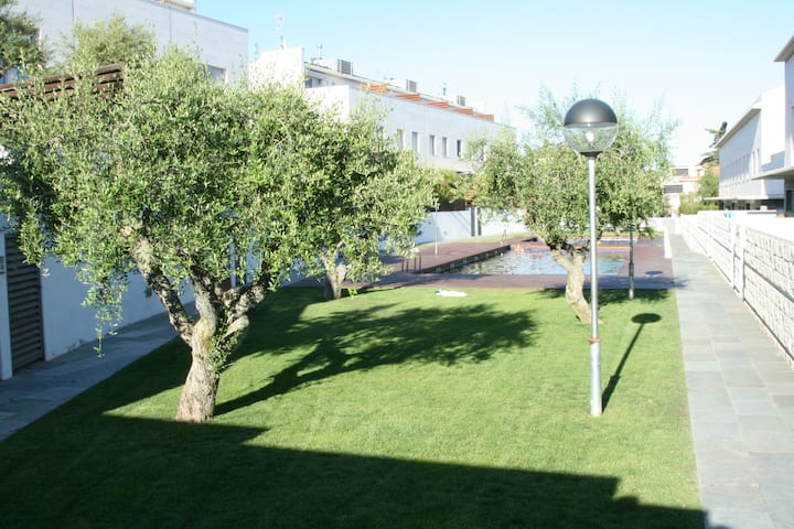 Oferta Julio. Casa Espectacular Junto Al Mar. - Torredembarra