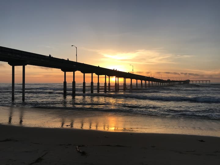 Modern Beach Bungalow - San Diego, CA
