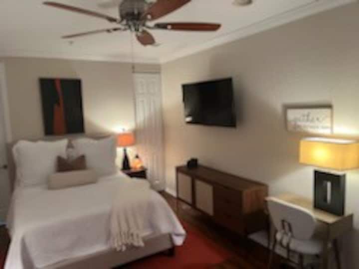 Gorgeous Hideout - Jupiter, FL