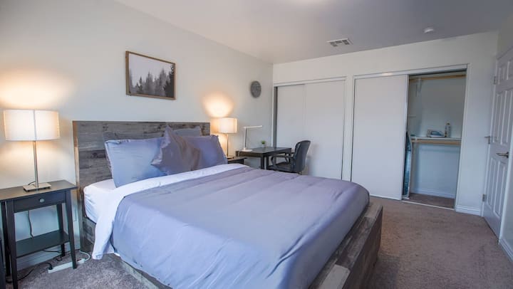 Delightful Home In Quiet Historic Neighborhood - Las Vegas, NV