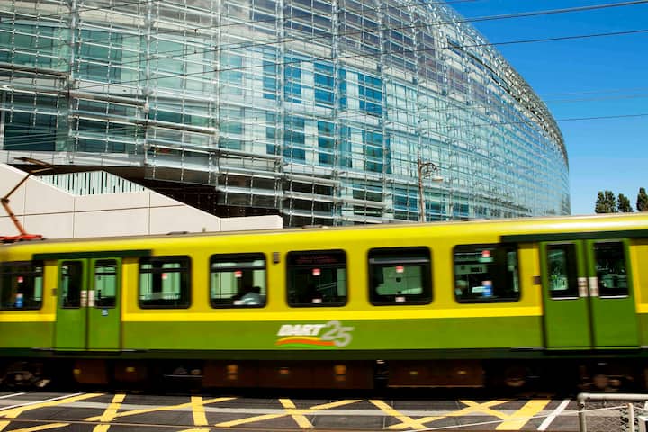 Historical Coastal Stay Dublin - Dublin