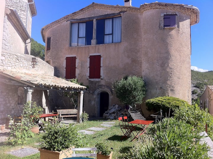 Appartement Avec Vue. - Banon