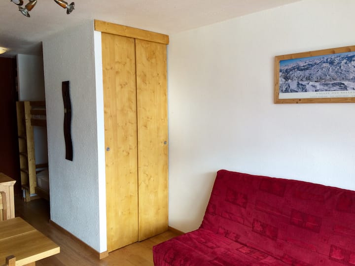 Studio 21 M², Coin Nuit, Plein Sud, Skis Aux Pieds - Les Menuires
