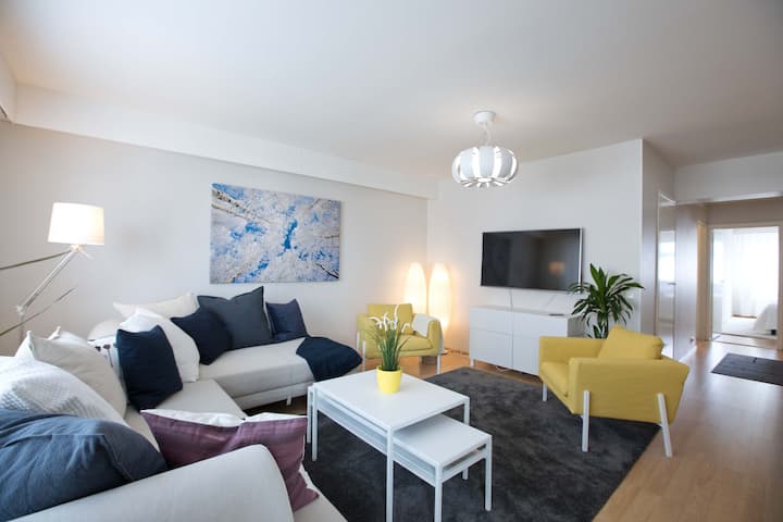 Snowflake Home - Rovaniemi