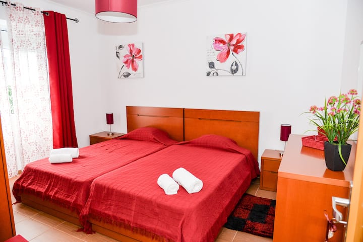 Casa Da Avenida Al Nº822 - Ponta Delgada