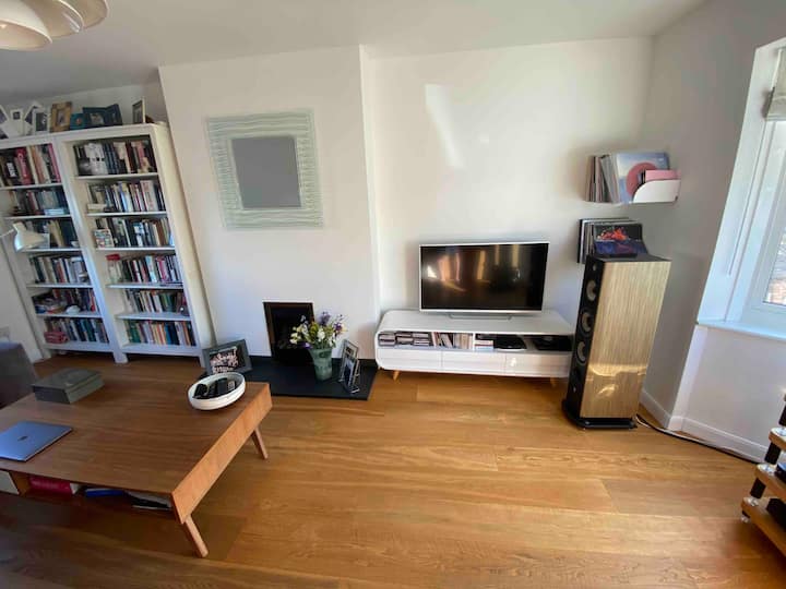 Lovely Home With Parking In St. Ives - Sleeps 5 - Saint Ives