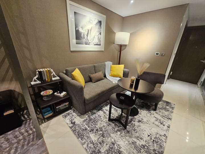Luxurious Studio In Business Bay W/ Stunning Views - Dubaj