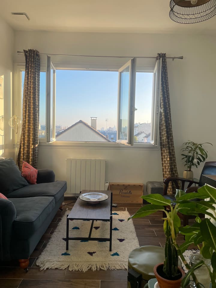 Superbe T2 Lumineux - Vue La Défense - - Colombes