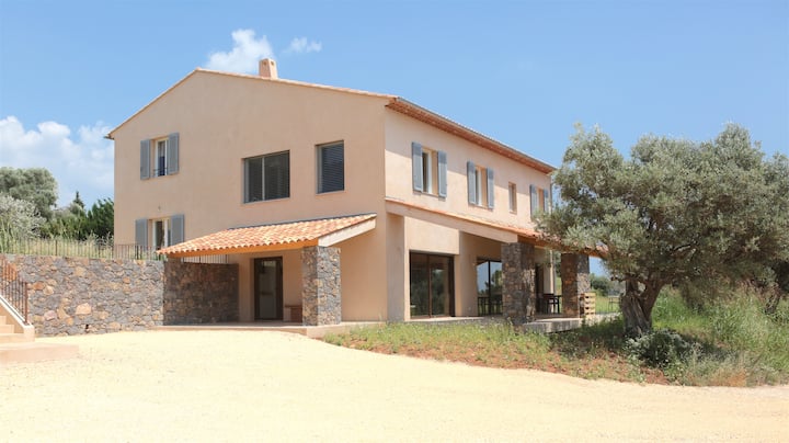 Villa Les Tarentes : Piscine Et Vue Mer - Toulon