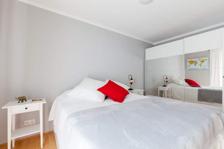 Cosy Flat Close To City Center - München