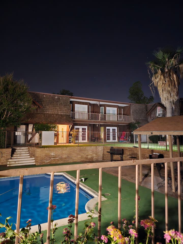 Monthly Discount - Voted 4th Best Airbnb Midland. - Midland, TX