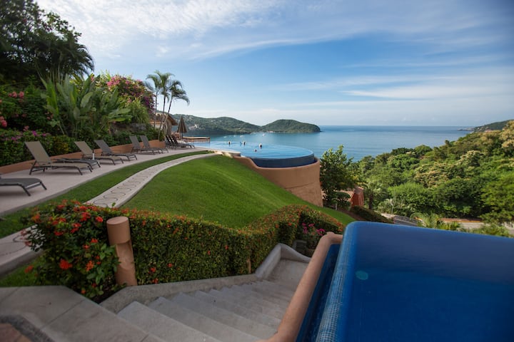 Romantic Retreat At Casa Que Ve Al Mar - Zihuatanejo