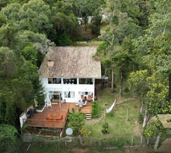 Casa Na Colina, Na Natureza, Em Campos Do Jordão - Campos do Jordão