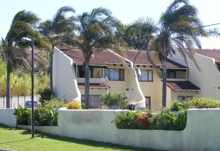 Grandma's Crib, A Home Away From Home! - Port Edward