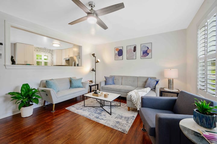Modern Home 2 Miles To Downtown - Raleigh, NC