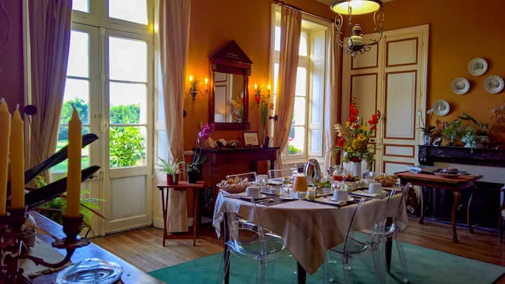 Sud Bretagne, Près Guérande : Chambre Au Château-m - Saint-Lyphard