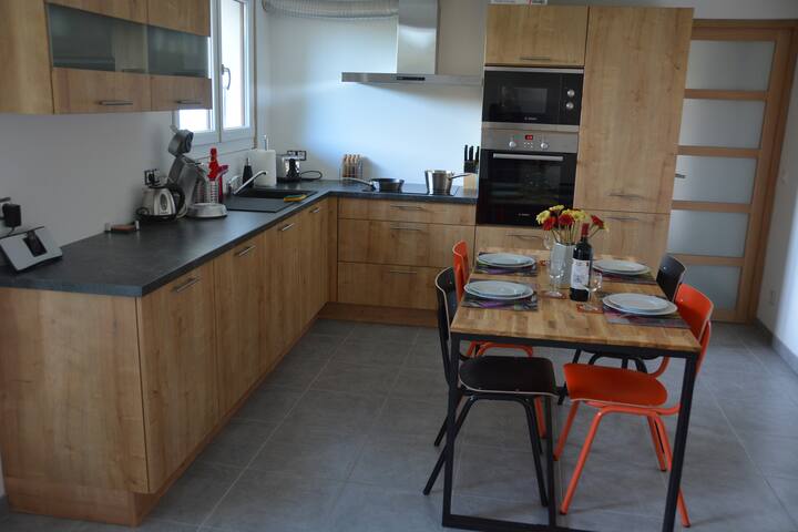 F3 4 Personnes, 50m2- Jardin-terrasse-parking - Thollon-les-Mémises