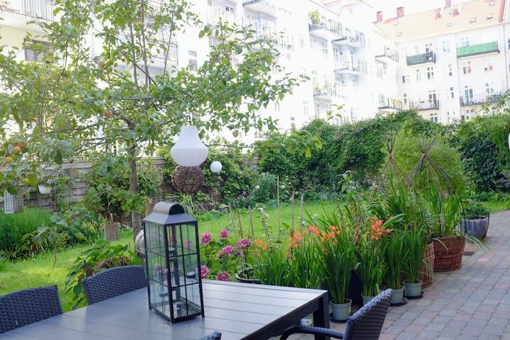 Central Apartment, Lush Yard - Copenhague