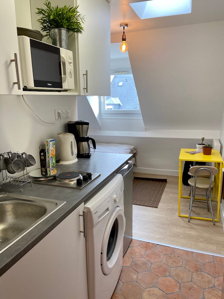 Studio Lumineux Meublé, Paris République +30 Nuits - París