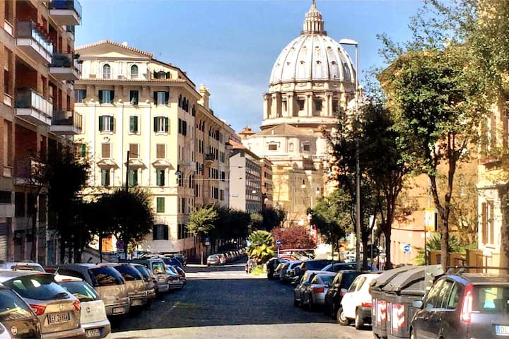Homeholiday "Giara"@ Vatican - St.peter Basilica - Rome