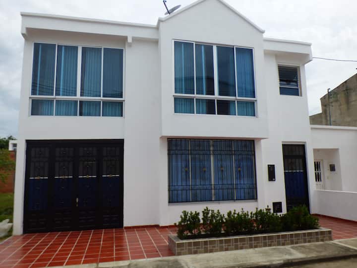 Super Agradable Casa Condominio Alto Magdalena - Ricaurte