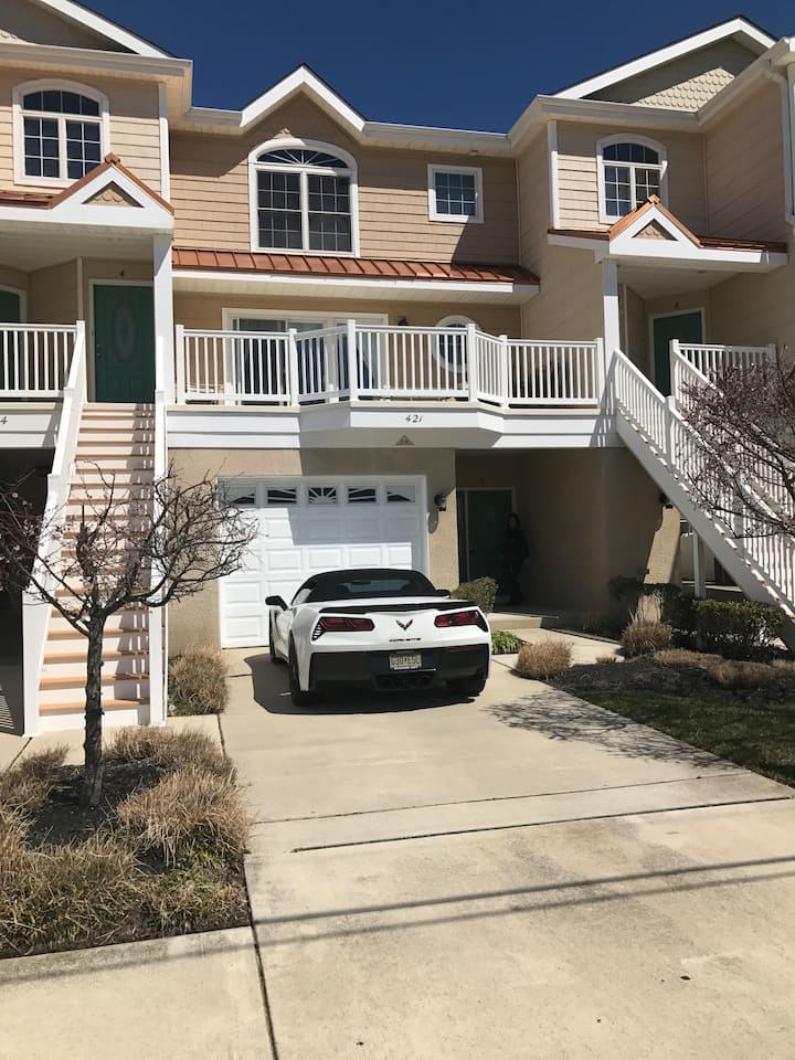 Luxury 5 Bedroom Beach Home - Stone Harbor, NJ