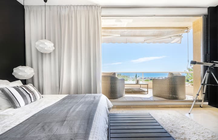 3 Bedroom House With Pool. Spectacular Sea Views - Sitges