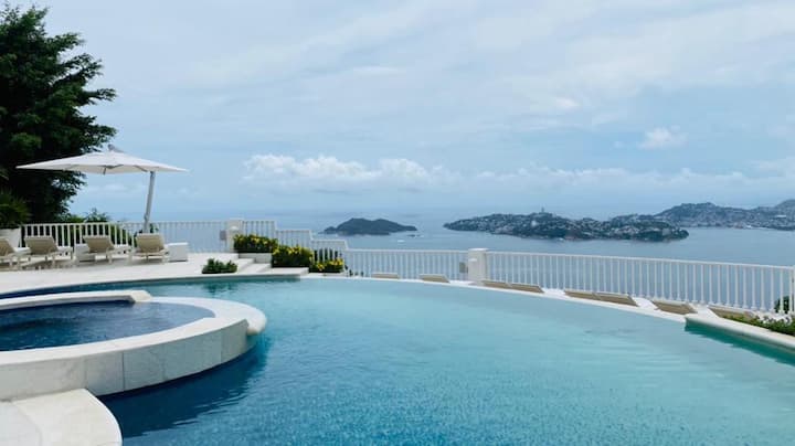 Villa Con Súper Vista En Las Brisas Parte Alta! - Acapulco