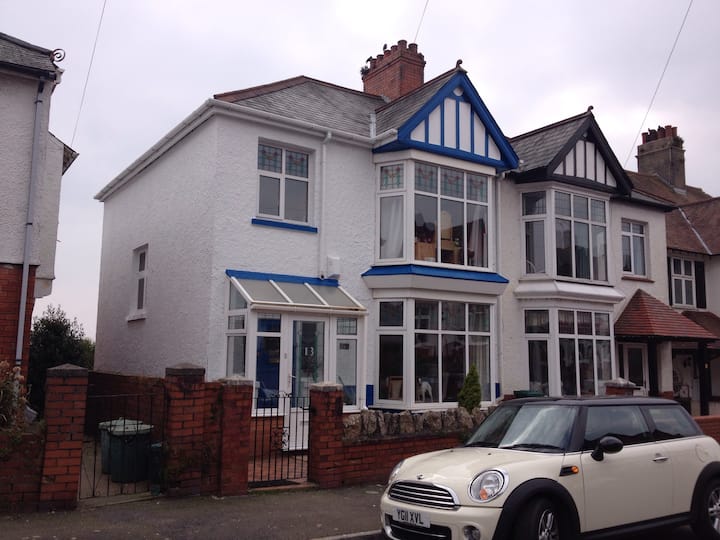 2 Storeys Of My Home With Panoramic Sea Views - Swansea