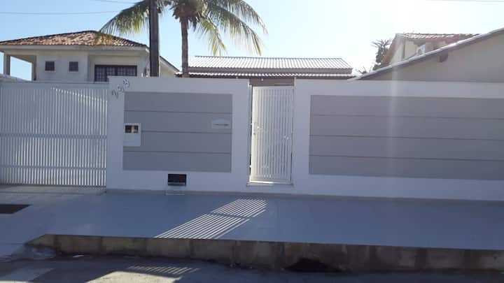 Moderna Casa Com Piscina Em Piratininga - Niterói